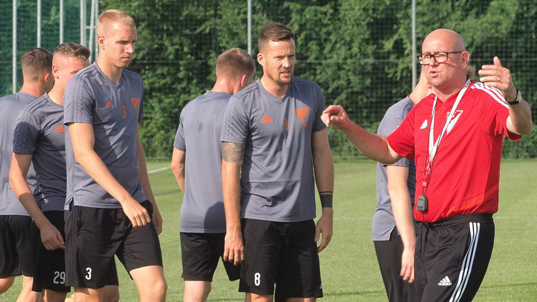 Csonka lehet a kiesés ellen menekülő DVSC a felcsútiak ellen - Csakfoci.hu