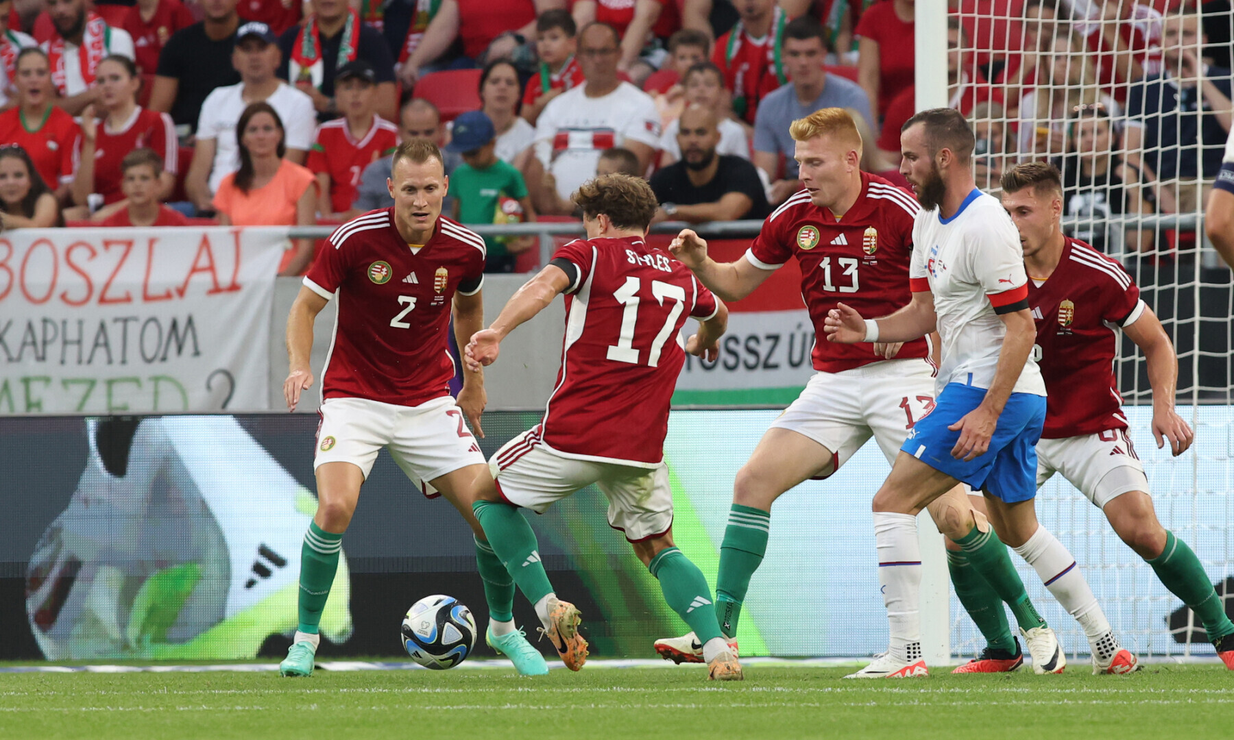 A magyar válogatott középpályása beszólt a cseheknek a balhés ...
