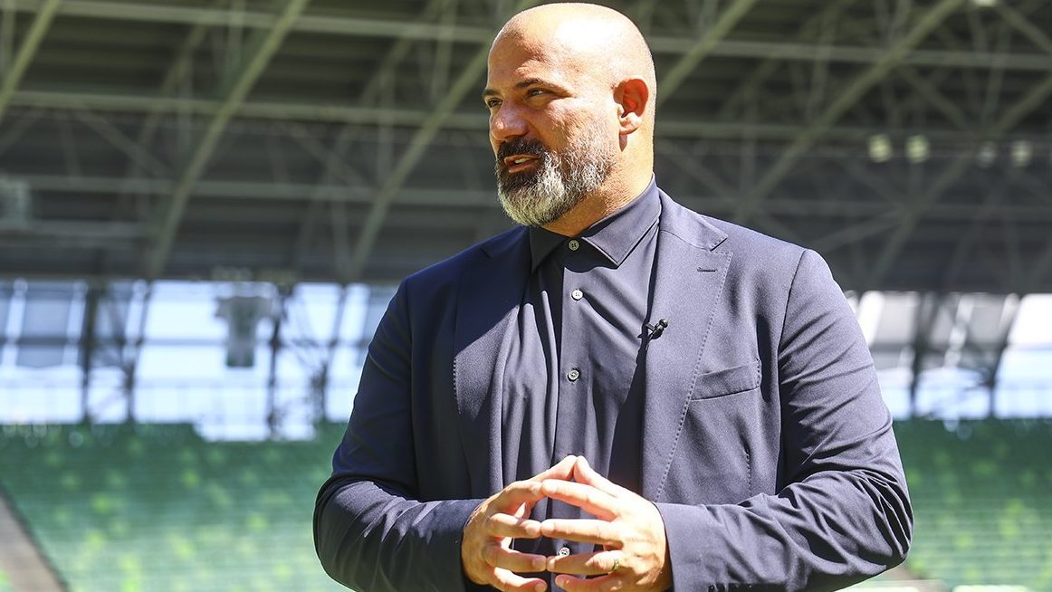 Stankovic külön is szót kért a Fradi sajtótájékoztatóján: "Nem vagyok ...