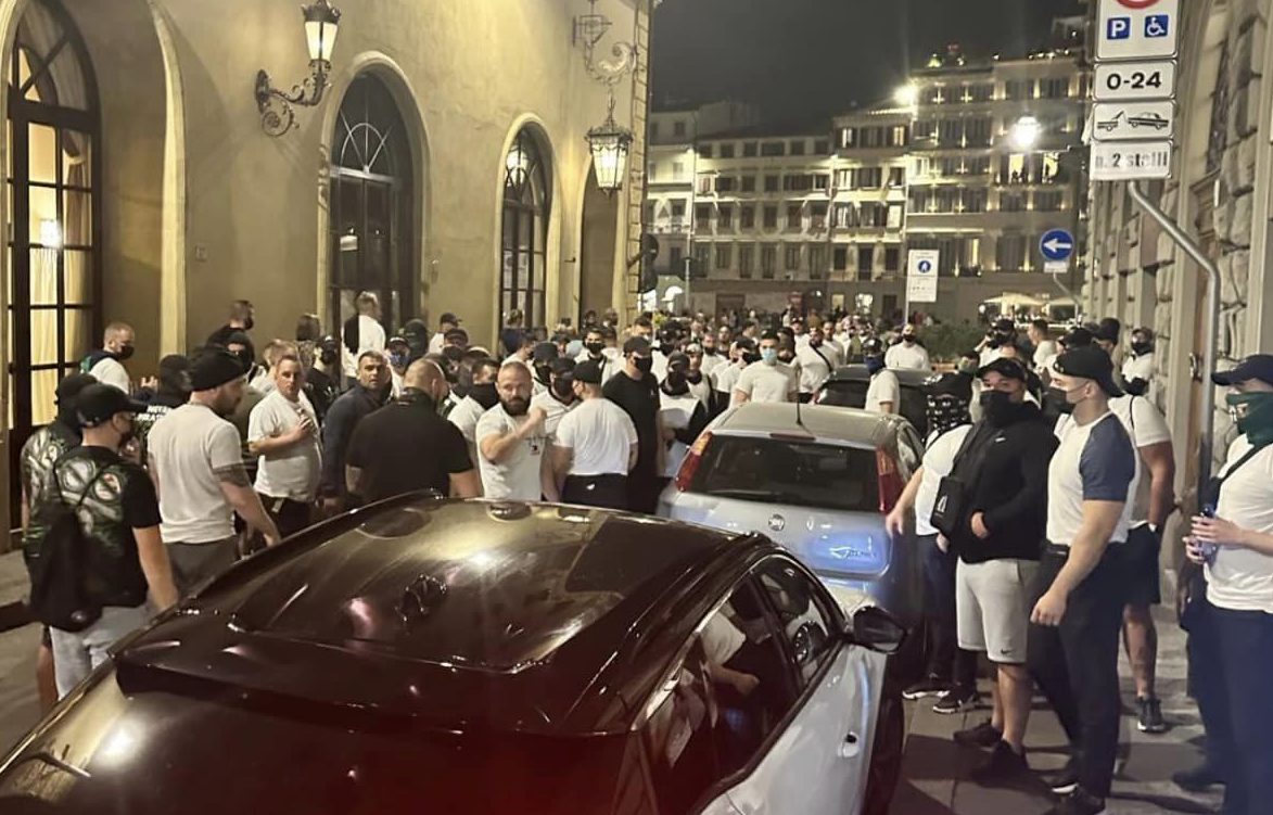 A Fradi-szurkolók már szerda este A Fradi-szurkolók már szerda este