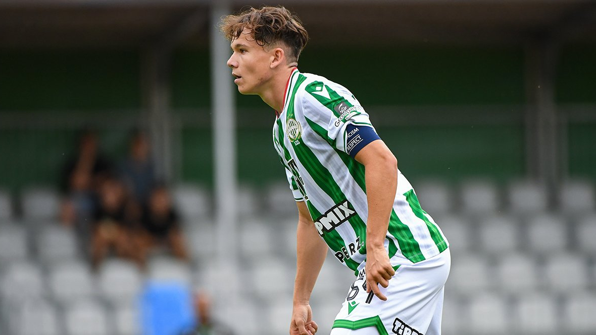 18 éves csapatkapitánya lett a Fradinak: "Félidőben odahívott, feladta ...