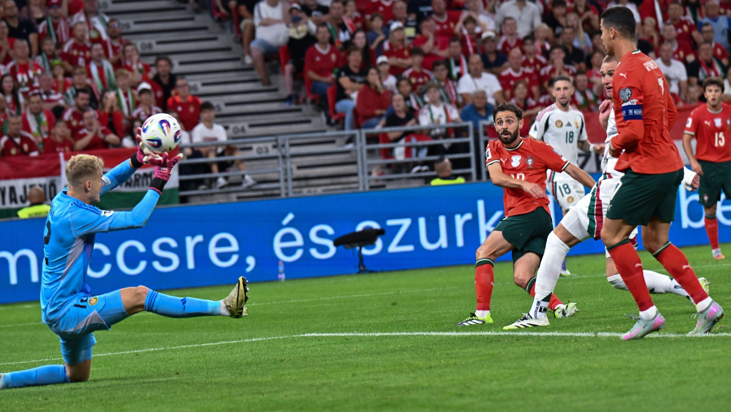 Tóth Balázs ezt érezte Cristiano Ronaldo tizenegyesénél: "Mintha egy ...