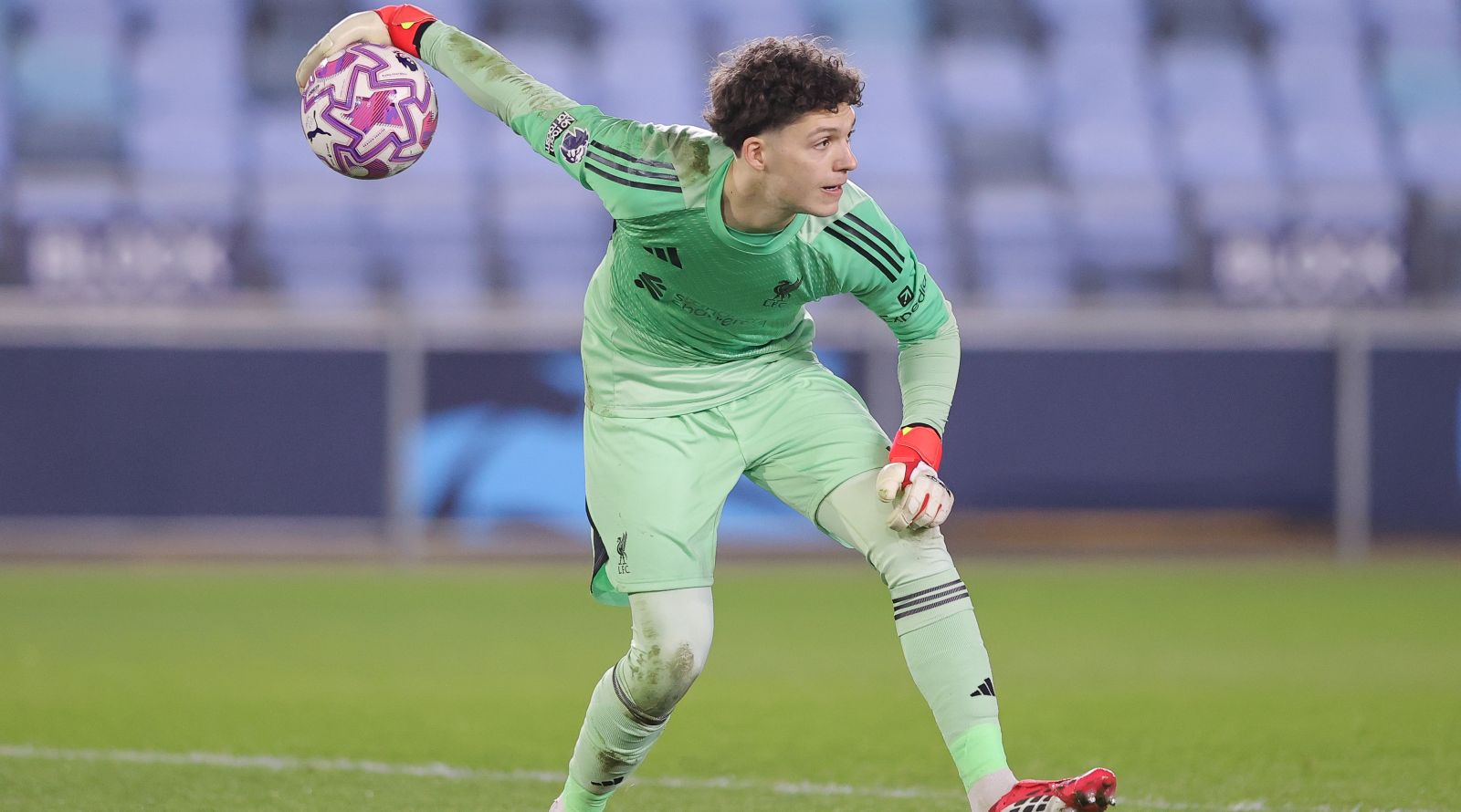 Alisson utódja lehet a magyar csodagyerek - ez a Liverpool nagy terve ...